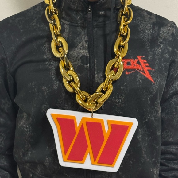 Accessories | Washington Commanders Big Logo Faux Foam Gold Chain ...